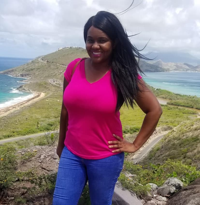 Yolanda Clarke | Fora Travel