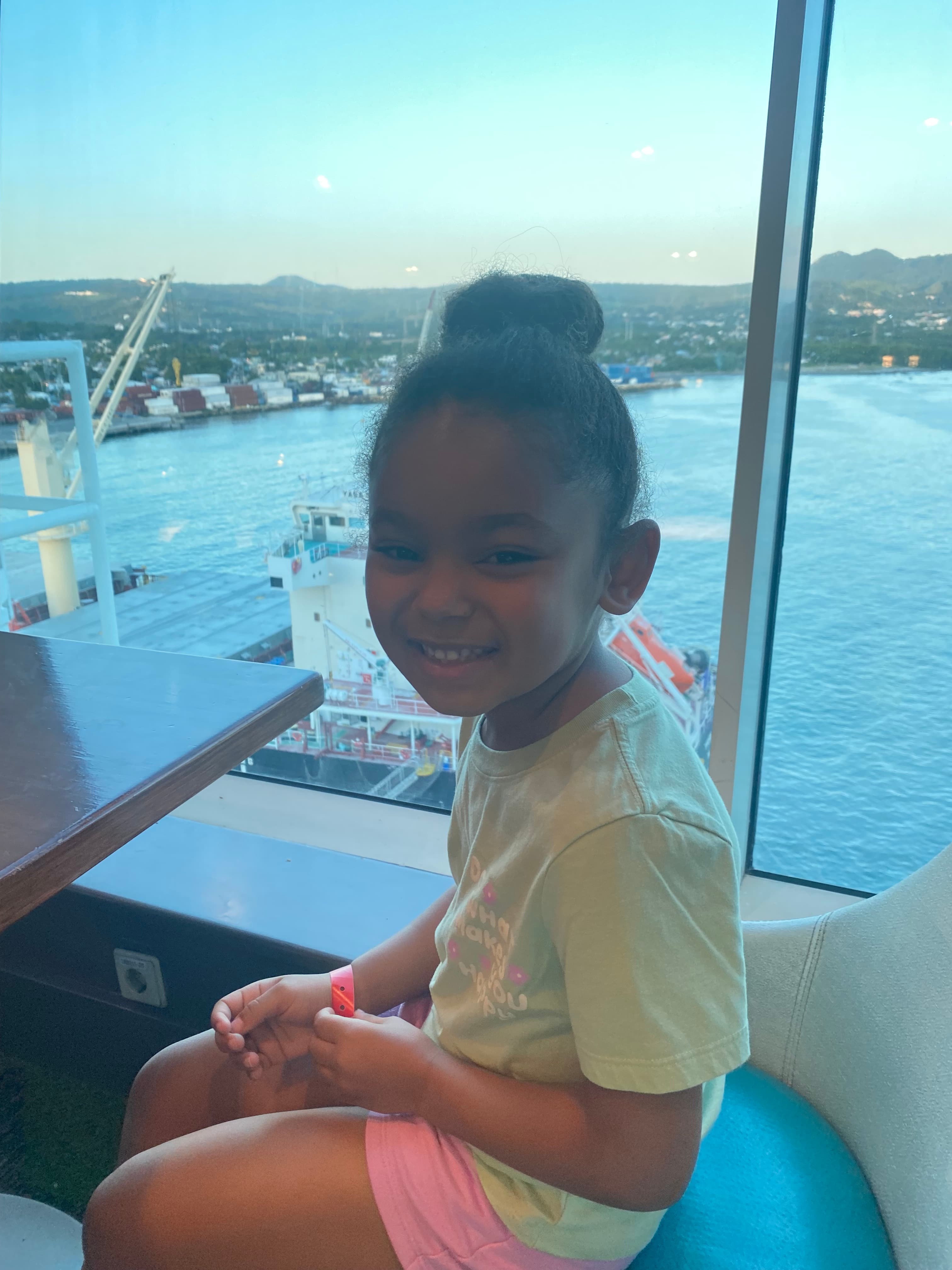 Ray Davis Jr. | Fora Travel