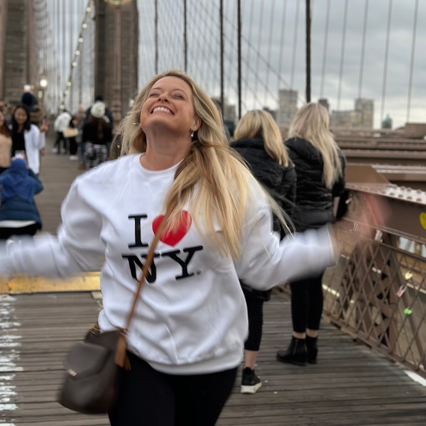 Karen Sessions | Fora Travel